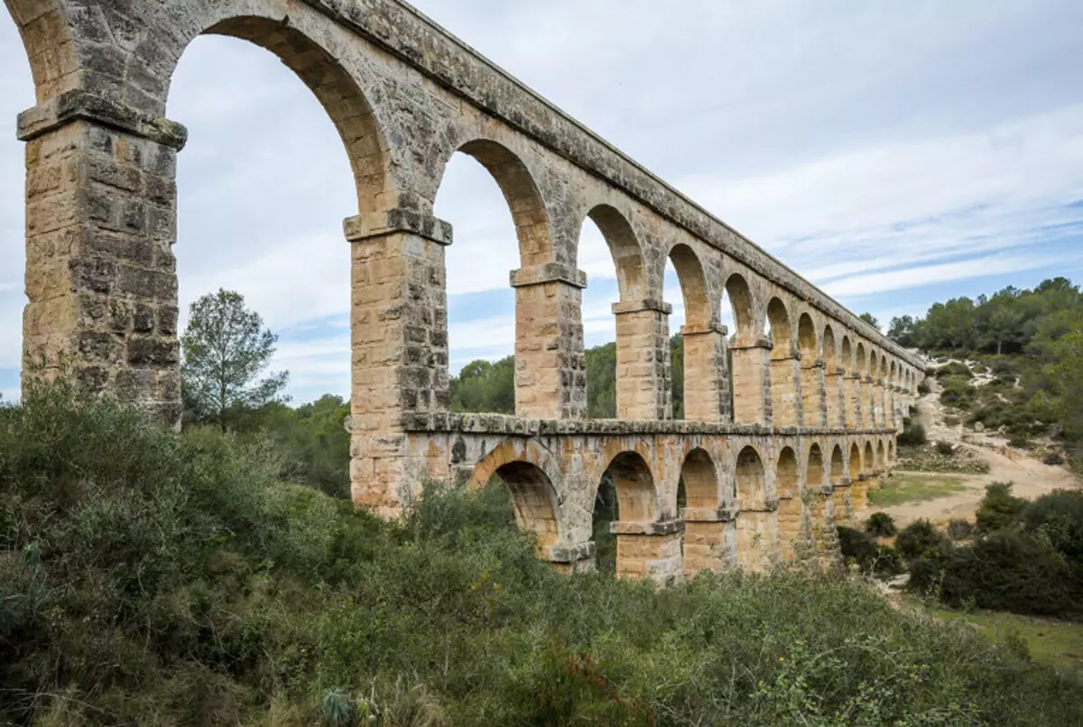 Damn choj (roman aqueduct), tarragona, costa Dorada, Catalonia, Spain, Europe