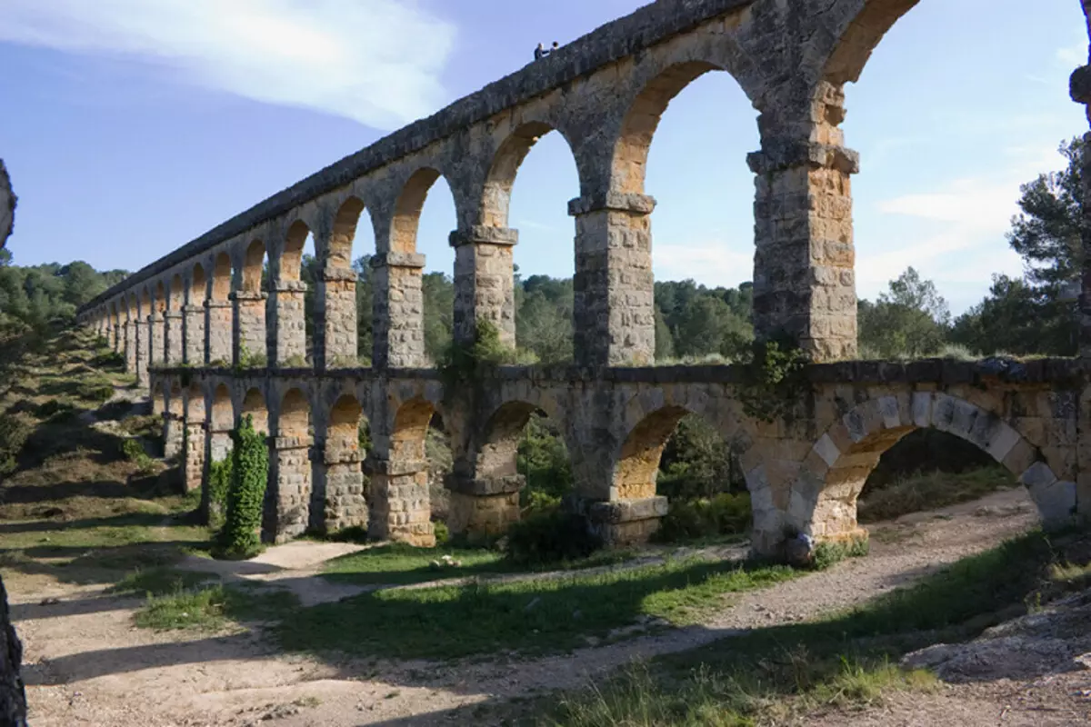 Roman aqueduct, Tarragona, Costa Dorada, Spain, Europe