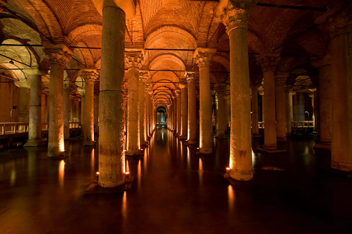 Basilica tank, Istanbul, Turkiet, Mellanöstern