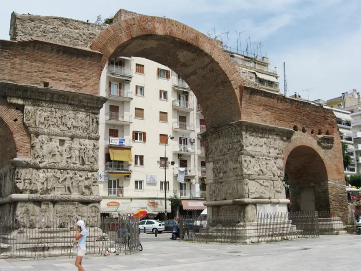 Arch Emperor Galery, Thessaloniki, Greece, Europe.