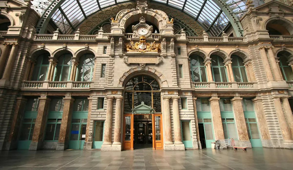 Централна гара, Антверпен, Белгия, Европа
