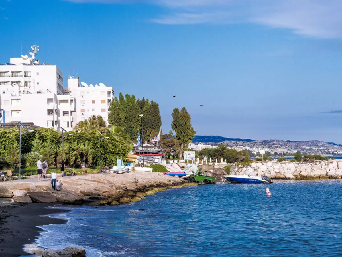 Amaholide eLimassol: Limassol Guide - Ukuhamba 232633_2