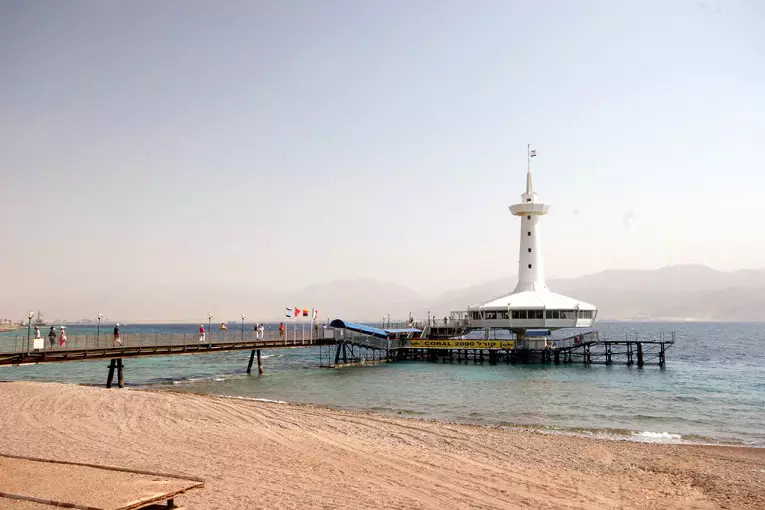 Kormeerka hoostiisa, Eilat, Israel, Bariga Dhexe