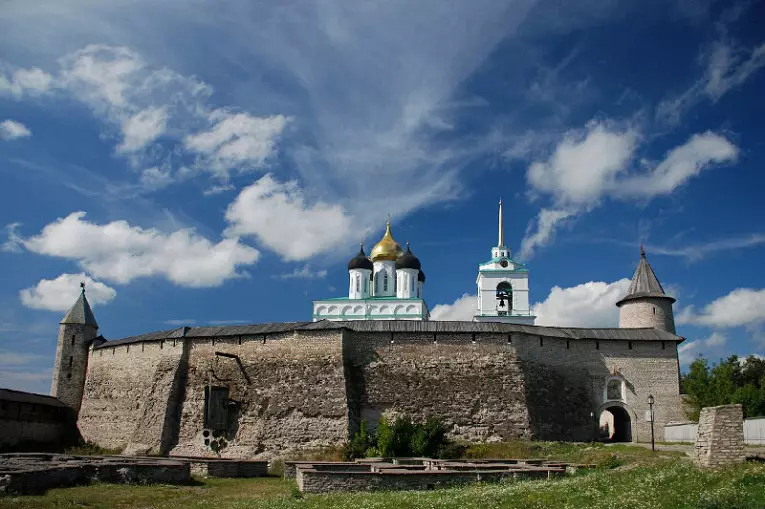 Pskov Kremlin, Pskov, Vùng Pskov, Nga, Châu Âu