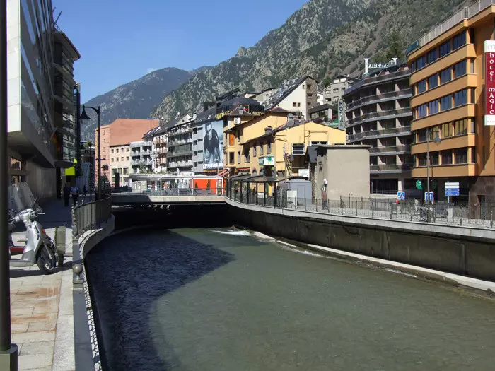 Andorra La Vella, Andorra, Ewòp