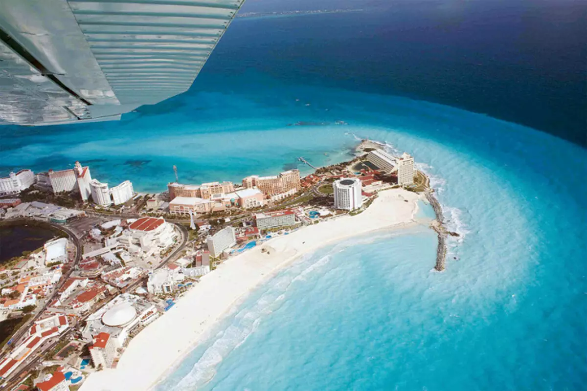 Հանգստացեք Cancun- ում. Cancun - Travel ուղեցույց