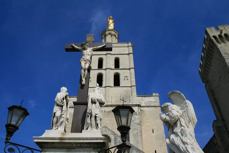 Ruhe in Avignon: Avignon Guide - Reise 232735_5