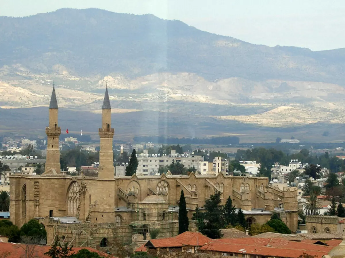 Mga Piyesta Opisyal sa Nicosia: Giya sa Pagbiyahe sa Nicosia - Pagbiyahe