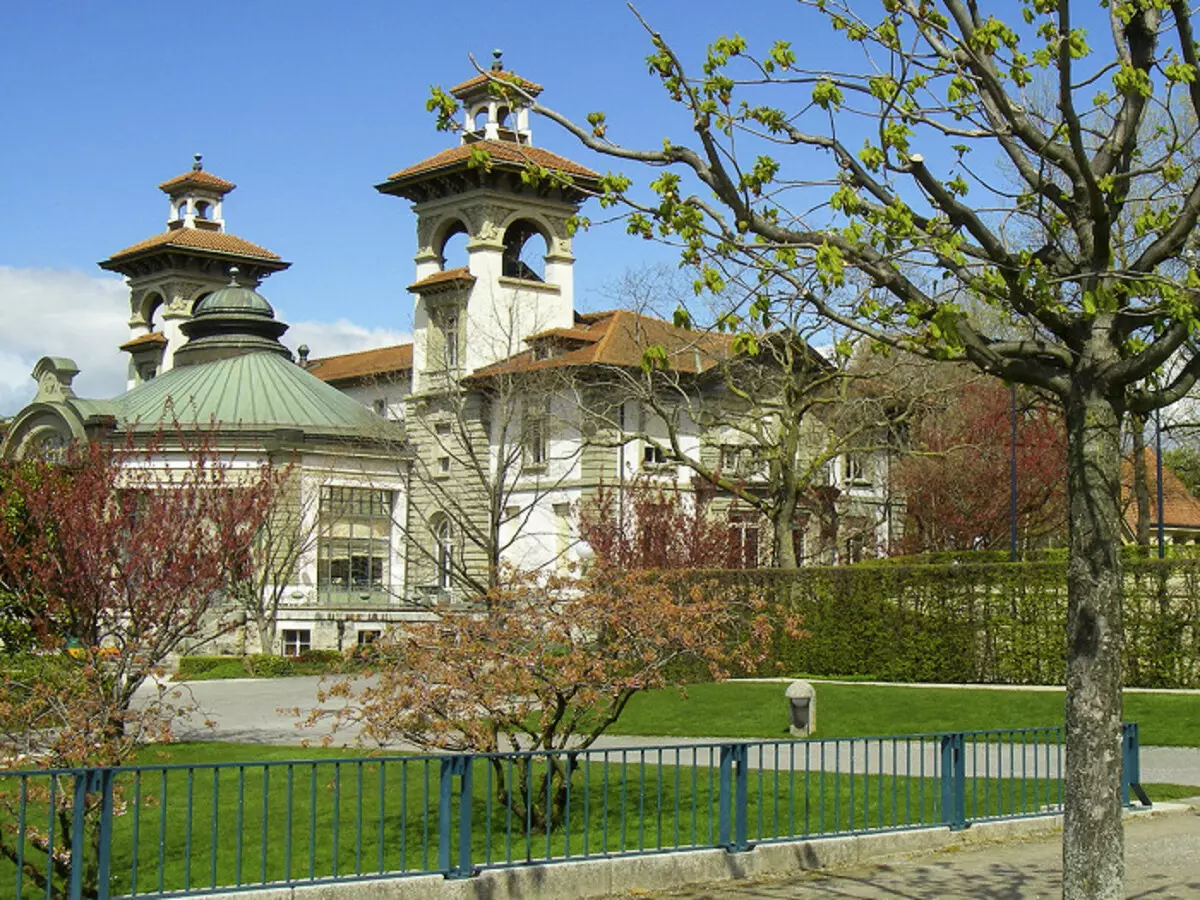 Esplanade Montbenon, Lausanne, Switzerland, Europe