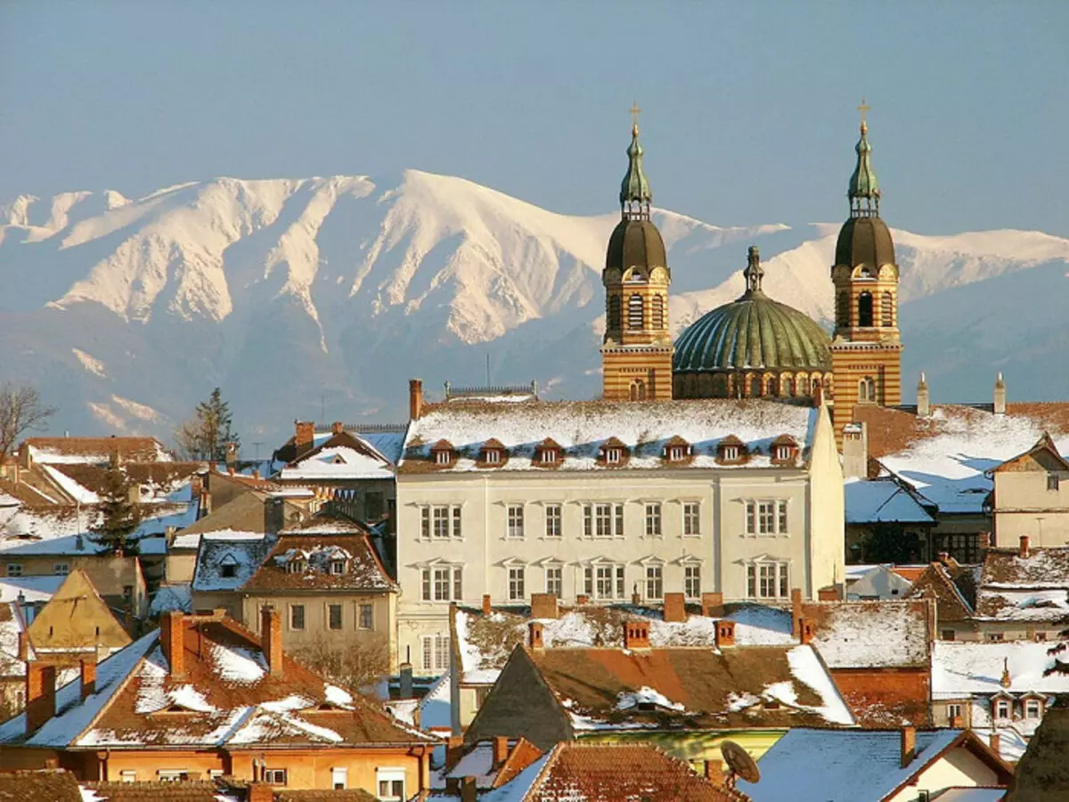 Sibiu este un ghid gratuit de călător. Excursie la Sibiu singur