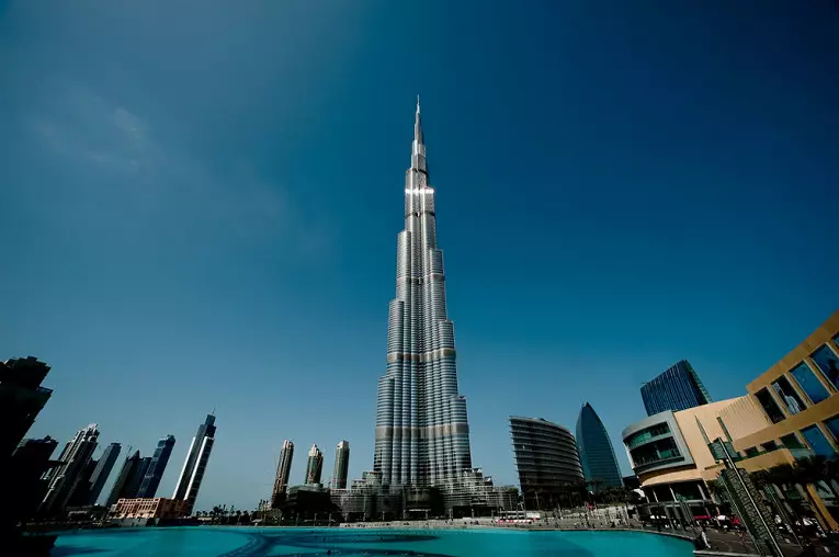 Göydələn Burj Khalifa, Dubai, BƏƏ, Orta Şərq