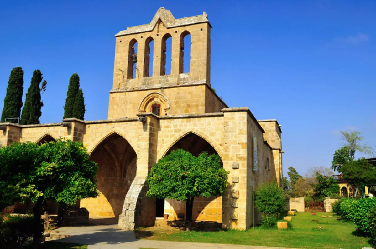 Abbey Belapis, Kyrenia, Norður-Kýpur, Kýpur, Evrópa