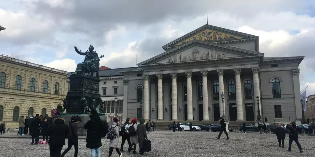 Lima alesan pikeun angkat munich