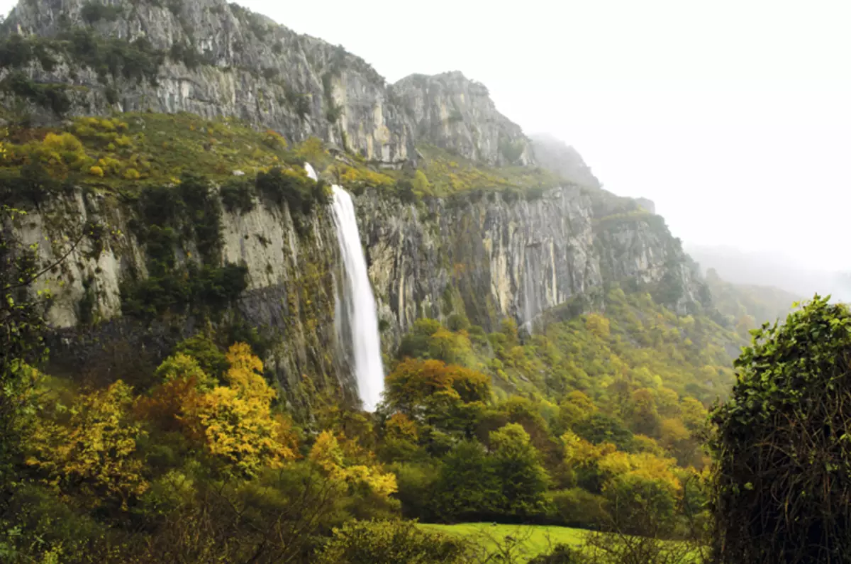 Cantabria: Paradise voor pelgrims en surfers Nieuw 235868_5