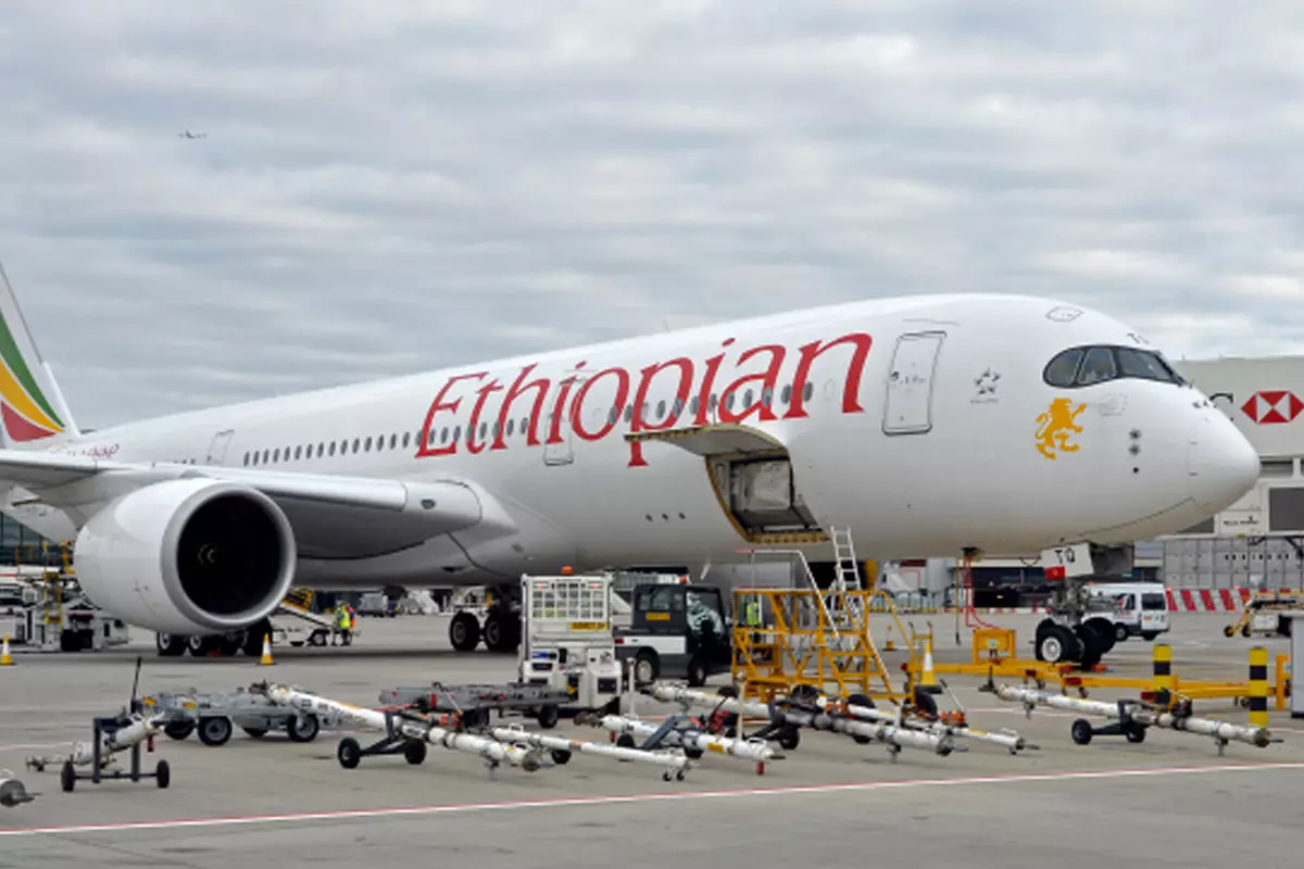 Zračna luka Moskva Domodedovo slijetala je novi Airbus A350 "Ethiopian Airlines"