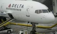 Delta Air Liy anule vòl akòz mank de pilòt yo