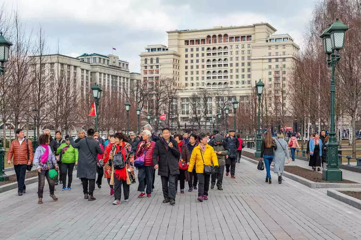 Cómo protegerán los turistas de guías extranjeras e ilegales.