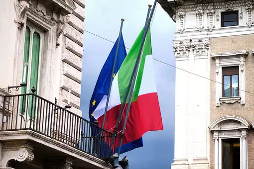 Ittifoqi va Shengen zonasidan kirishni Italiya karantini bekor qildi