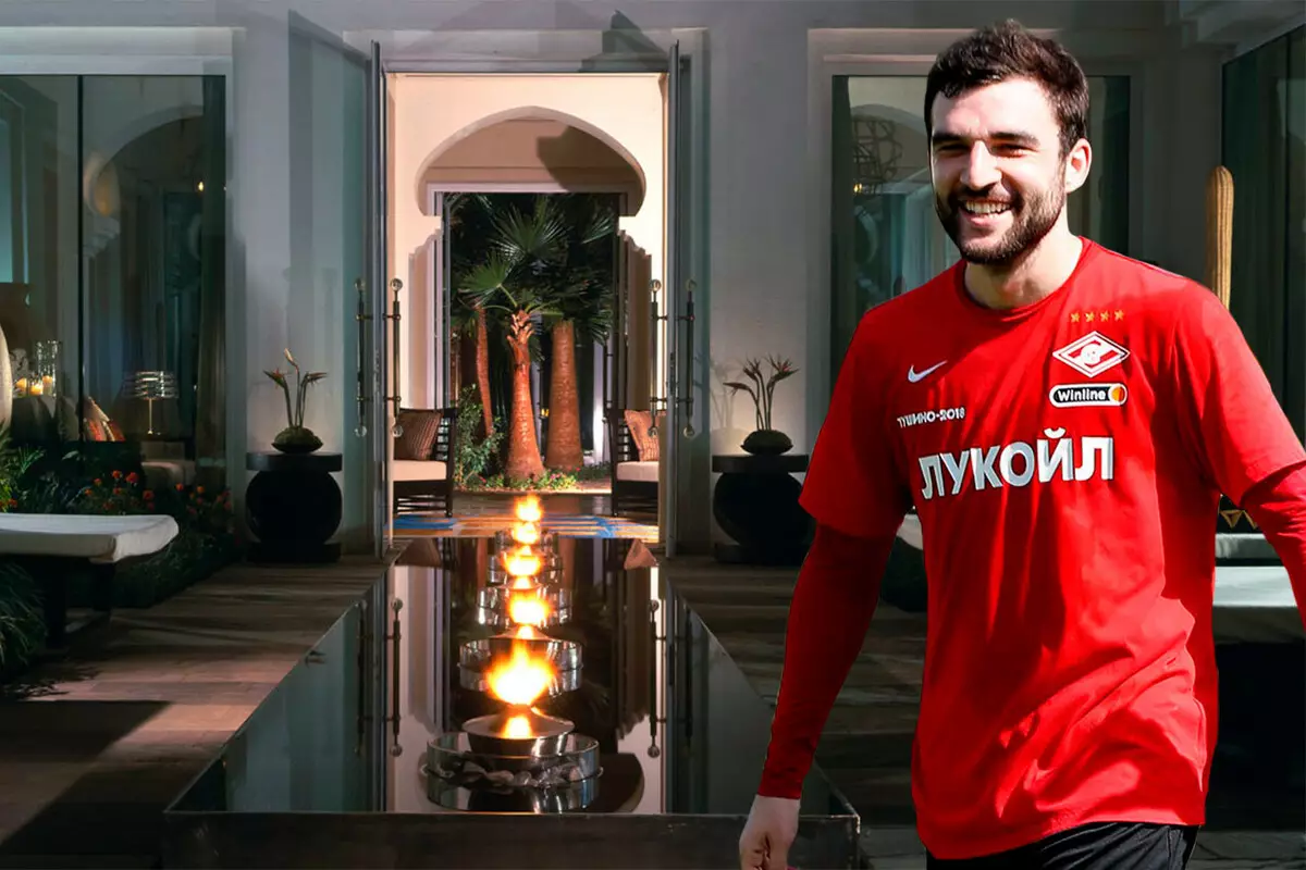 Spartak hauv Dubai: Duab thiab tus nqi tos txais cov tsev so, Sobolev ploj ib phau ntawv hla tebchaws hauv tebchaws Suab puam, Nroog Phau Ntawv Qhia