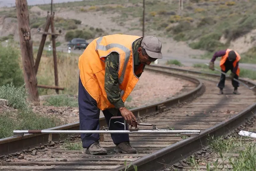 ในคีร์กีซสถานการเจรจาต่อรองบนรถไฟจากประเทศจีนถูกเปิดใช้งาน