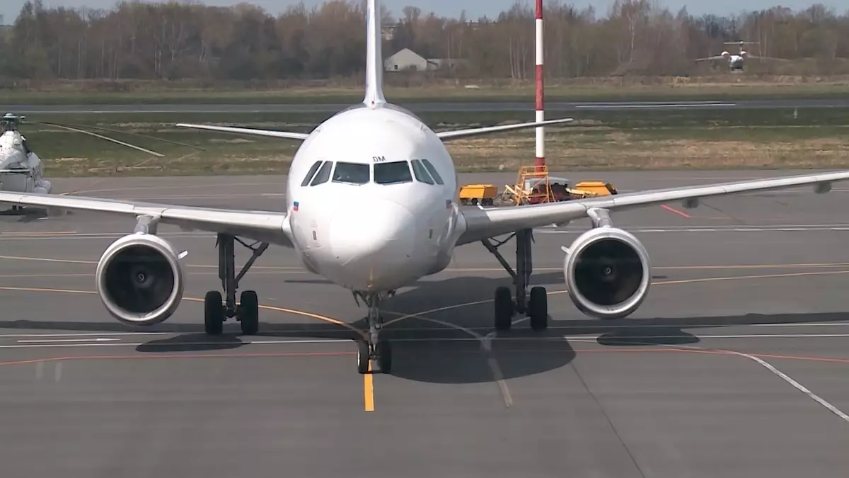 Van zondag beginnen nieuwe sanitaire eisen voor Russen die vertrokken naar andere landen te opereren