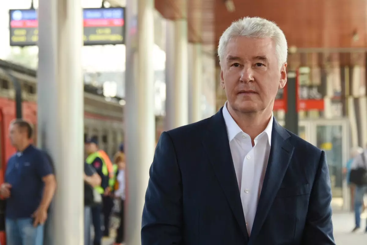 Sobyanin: Ntau tshaj 24 lab cov neeg tuaj ncig tebchaws yuav tuaj xyuas Moscow rau 2019