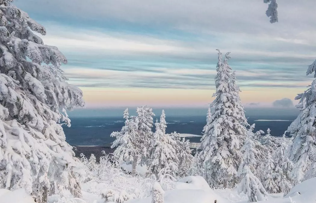 เนื่องจากแบนด์วิดท์ใหม่ไปยัง Mount Kachkanar นักท่องเที่ยวไม่สามารถรับได้