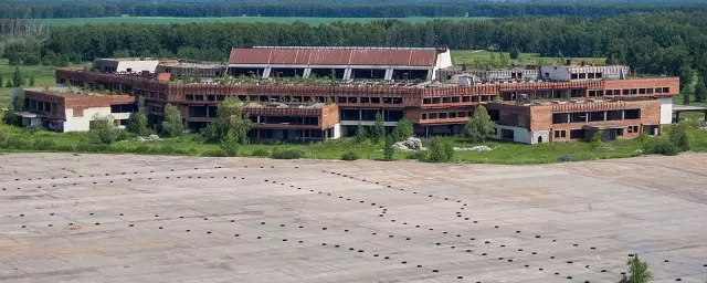 En neie Fluchhafen kann an OMSK optrieden