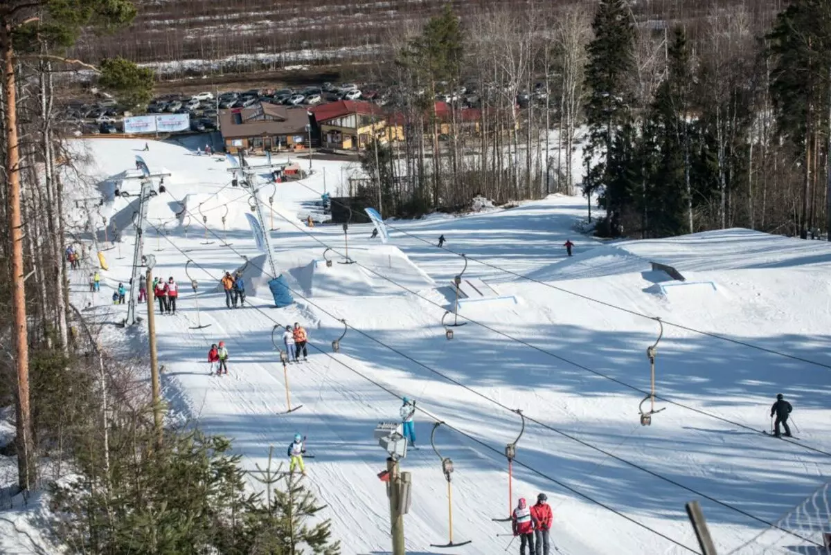 Kur eiti slidinėjimas ir snieglenčių sportas Leningrado srityje? Vadovas IVBG.RU.