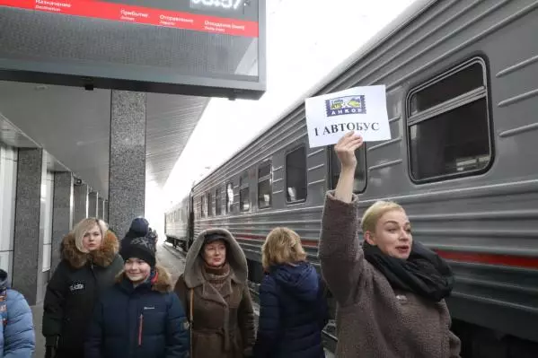 Nizhny Novgorodban találkoztak az első vasútjáró résztvevőivel