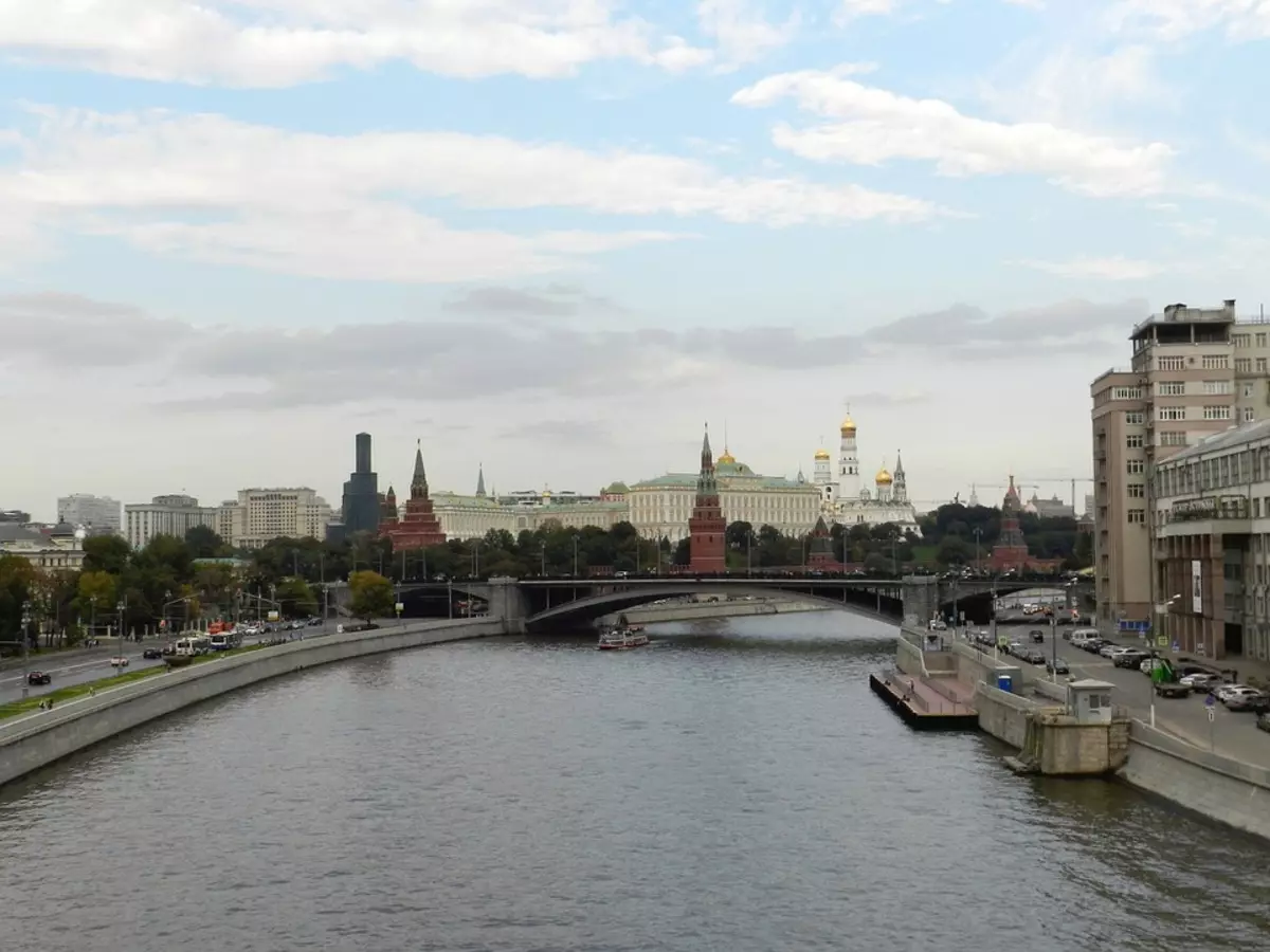 Efterfrågan på kryssningar i Moskvas flod ökade med ett kvartal