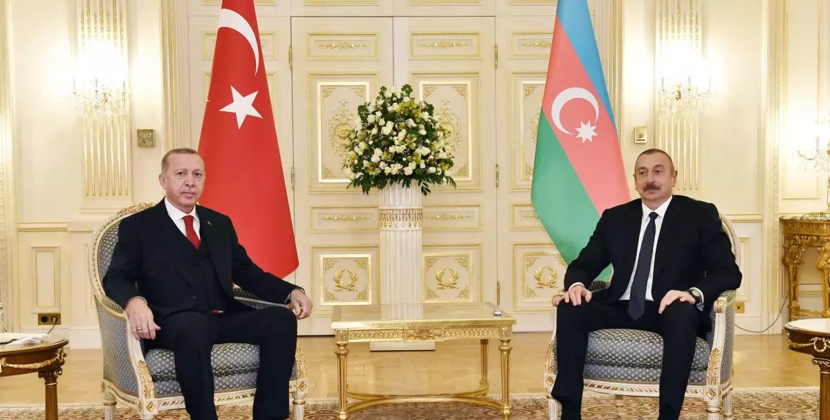 Turqia dhe Azerbajxhani nënshkruan një numër të marrëveshjeve ekonomike