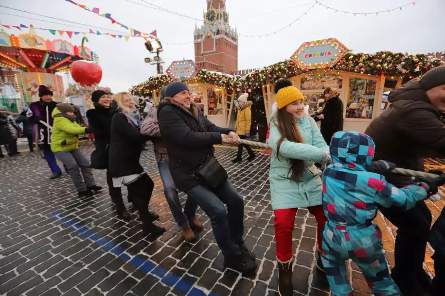 Mear dan 12,5 miljoen minsken diene minsken mei oan 'e nijjiersfeesten yn Moskou