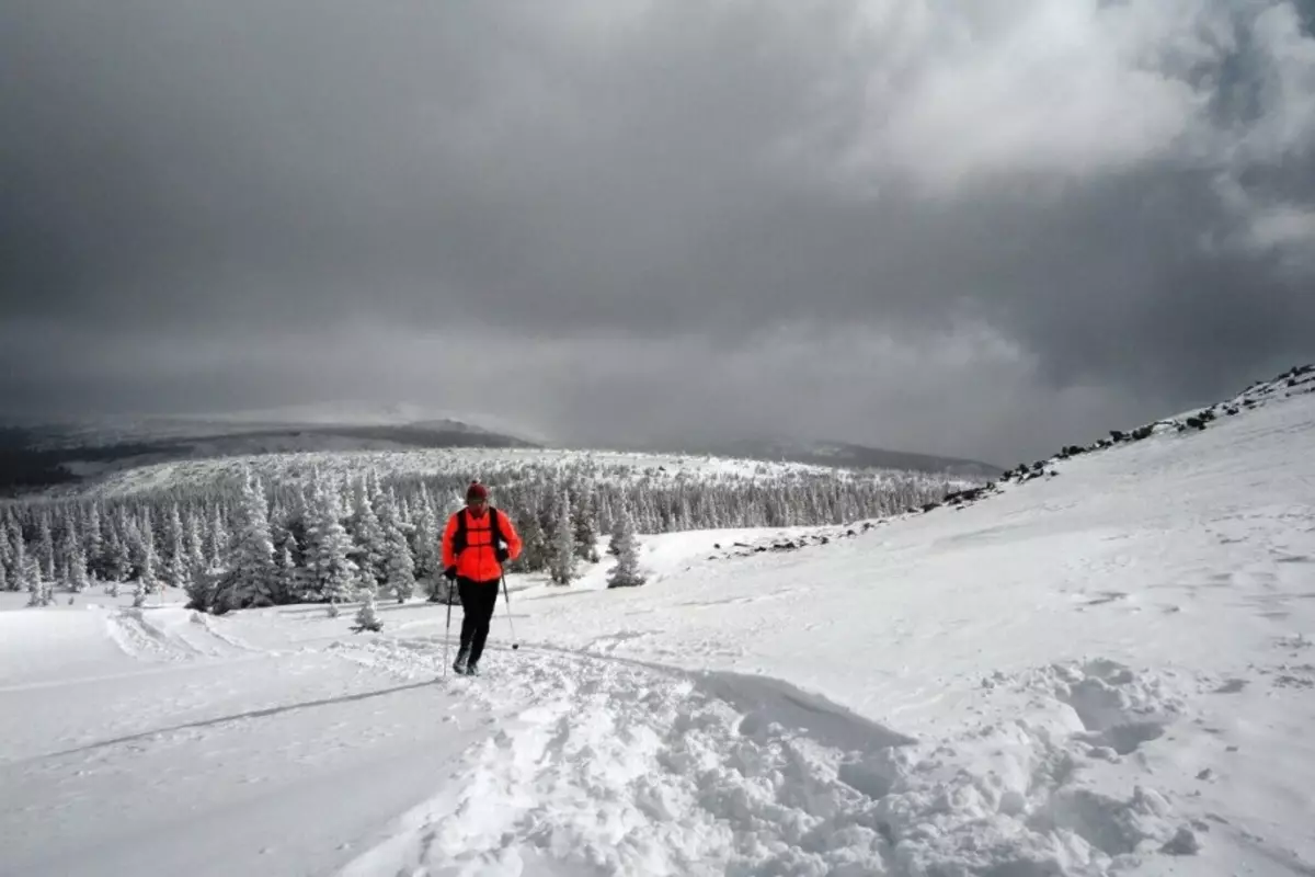 Nan pak la natirèl, Bashkiria te entèdi nan monte motonèj