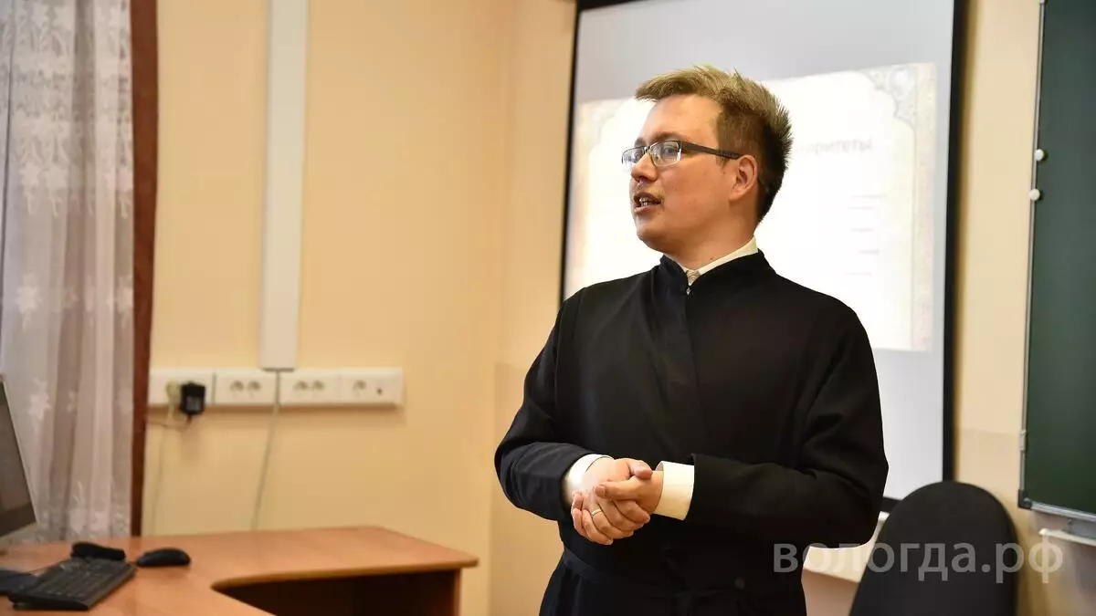 Föreläsningar på pilgrimsfärdsturismen startade i högskolor och tekniska skolor Vologda