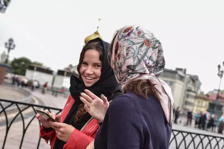 Los peregrinos estarán comprometidos en la iglesia.