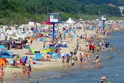 Les possibilitats s'avaluen a Coronavirus infectats a la platja.