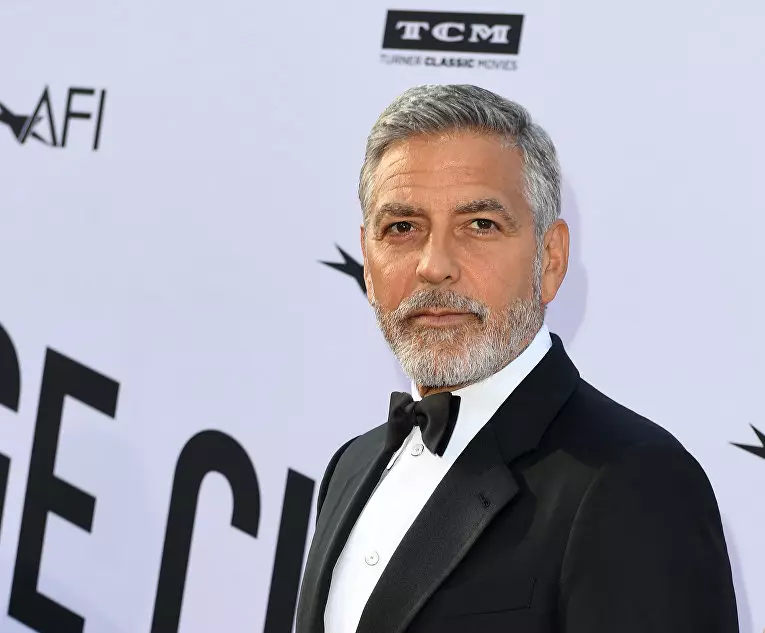 George Clooney: razglasimo bojkot hotelov Sultan Brunha, ki so vzeli brutalni zakoni proti geji (rok, ZDA)