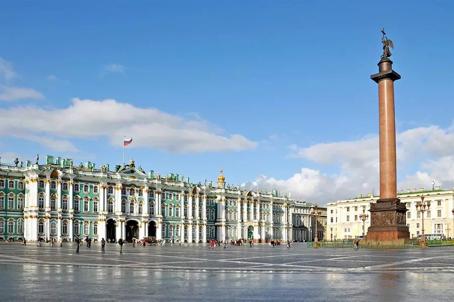 Orgány St. Petersburg očekávají město v roce 2017 více než 7 milionů turistů