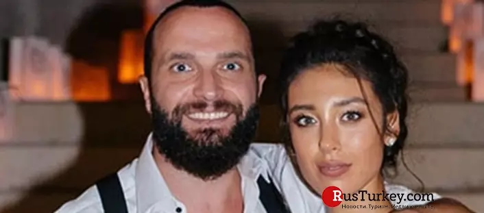 Poznati turski pjevač nije pušten u elitni hotel