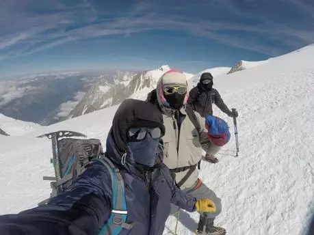 Kaliningadets gingen naar het leger zonder een cent in zijn zak, ik vergiste Europa en verhuisde naar de VS.