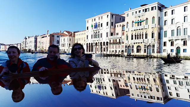 I Venedig uppfann hur man gör turister respektera staden