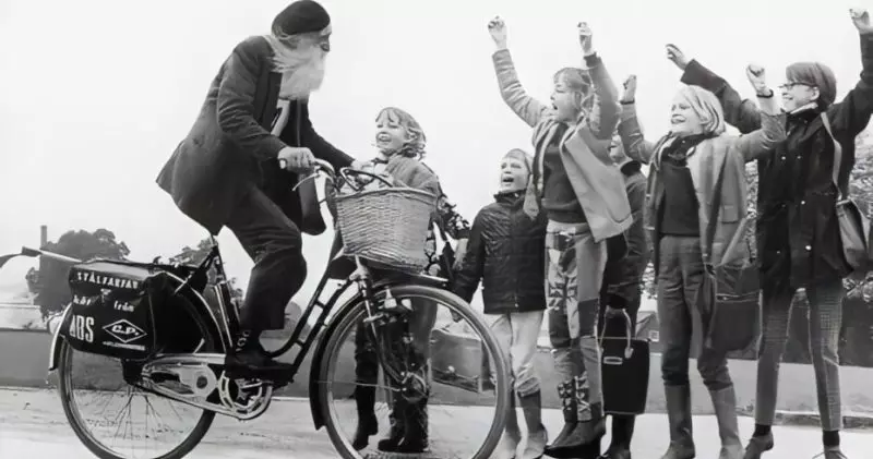 'Njengomkhulu ka- "Story" Gustav Hokansson Posimaling Cycling