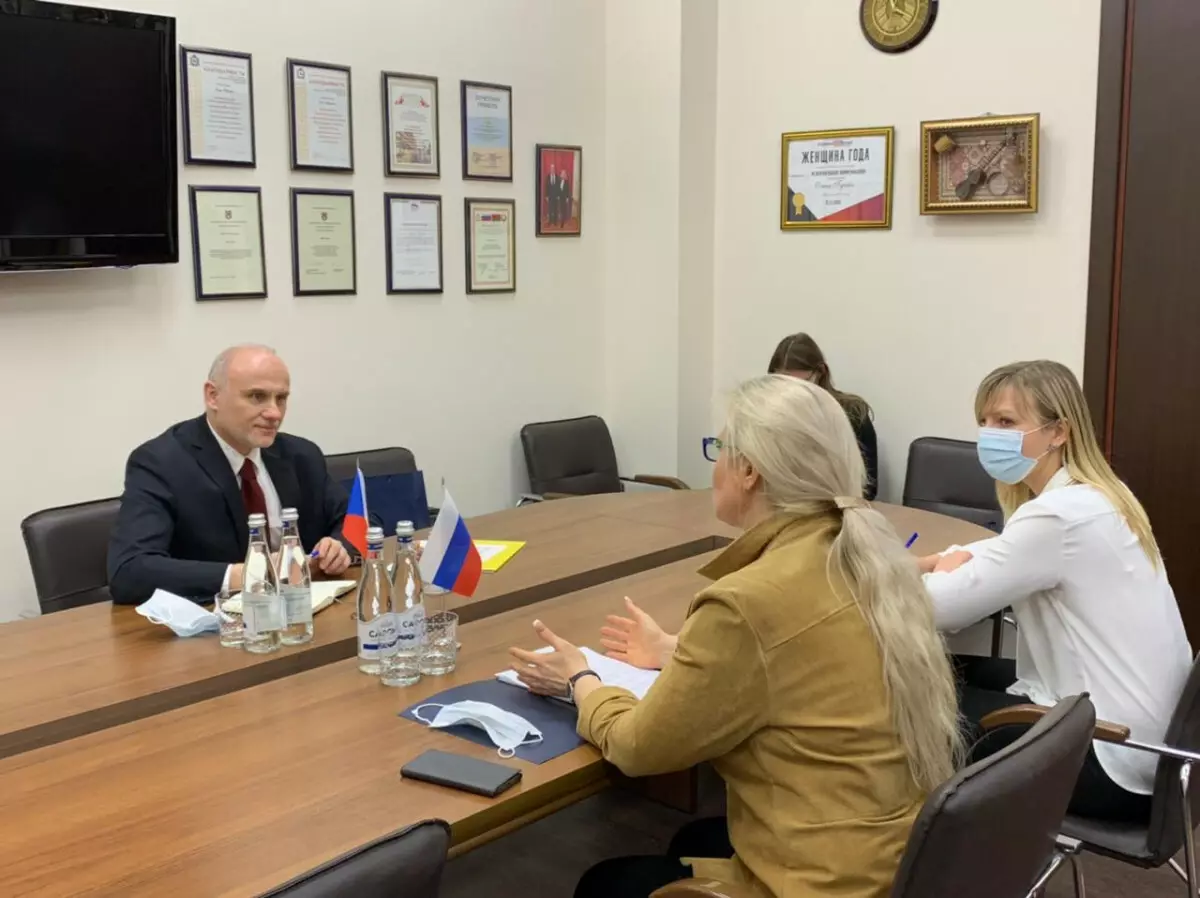 Olga Guseva met with the representative of the Czech Embassy in Russia Tomash Hard