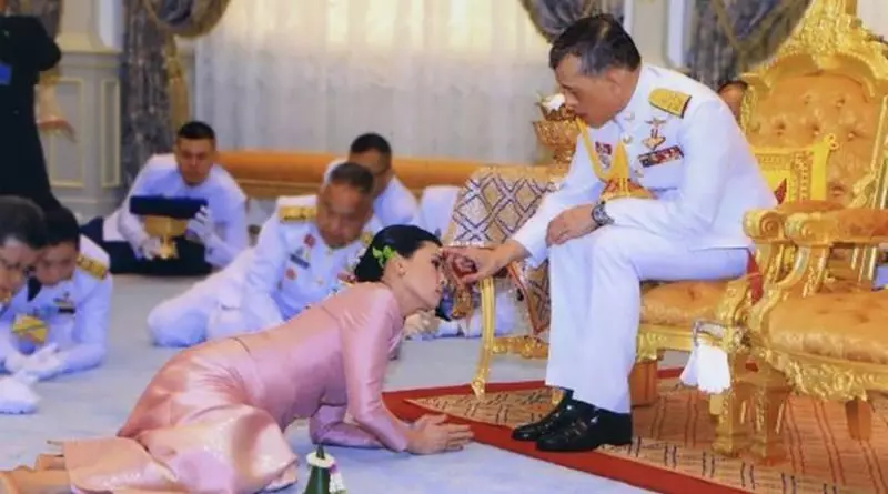 Laten we kijken naar het hotel waar Monarch Thailand op een quarantaine zit met een harem