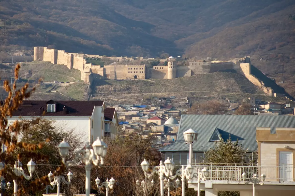 Makhachkala ile yazın derisi arasında ek trenler başlatacak