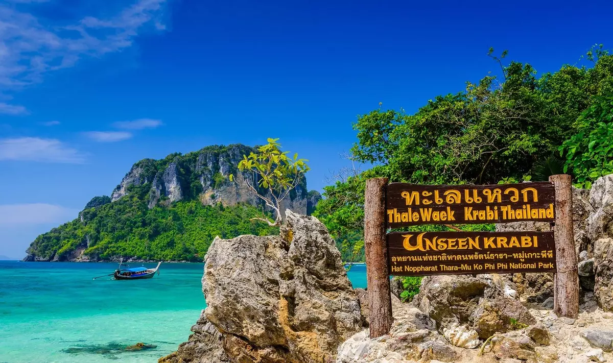 Quando si aprirà per i turisti la famosa Baia di Maya Bay in Tailandia