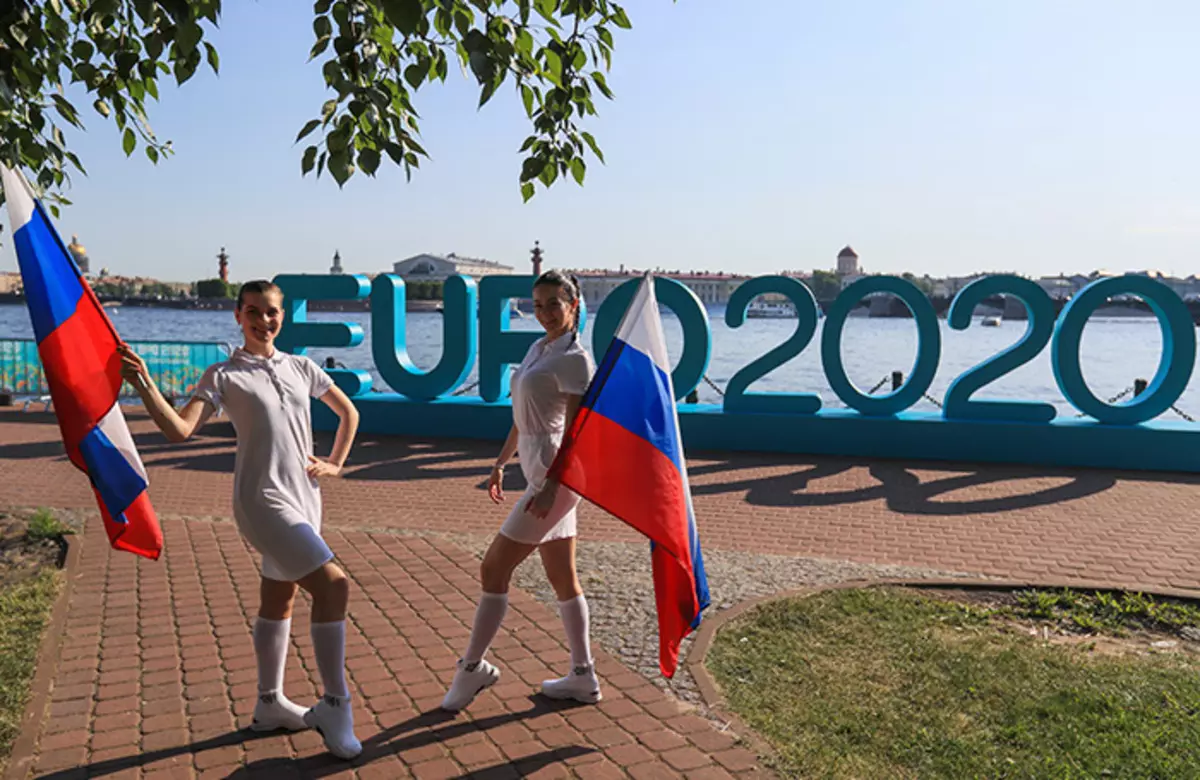 Ausländer eröffneten einen visafreien Einstieg in der Russischen Föderation für die European Football Championship