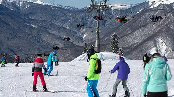 Más extranjeros están esperando en Sochi.