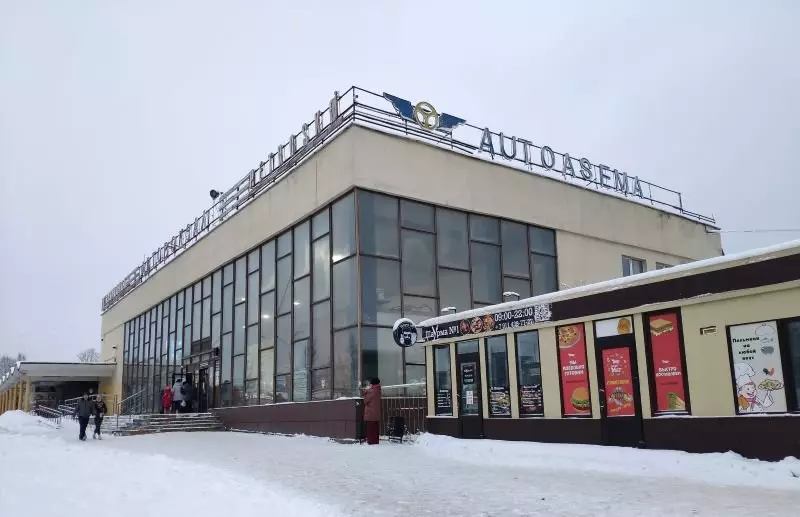 Busstation Petrozavodsk geannuleerde vluchten als gevolg van abnormale vorst